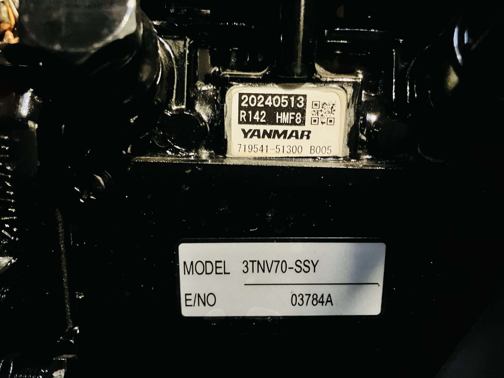 CRX MICRO / MINI DIGGER EXCAVTOR - J Bourne Tractors